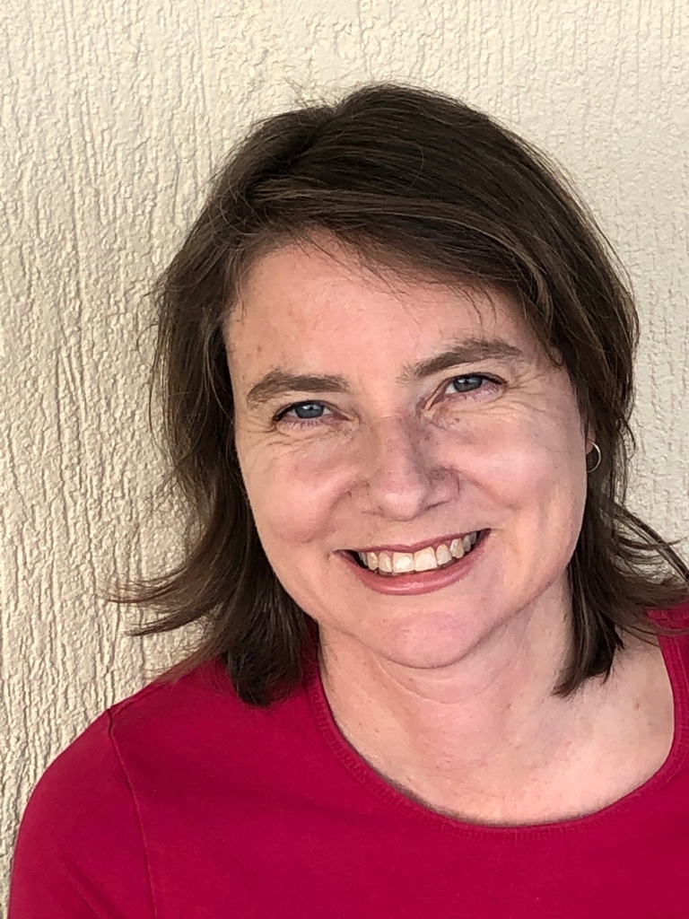 Contact – Anna Quinlan – Author